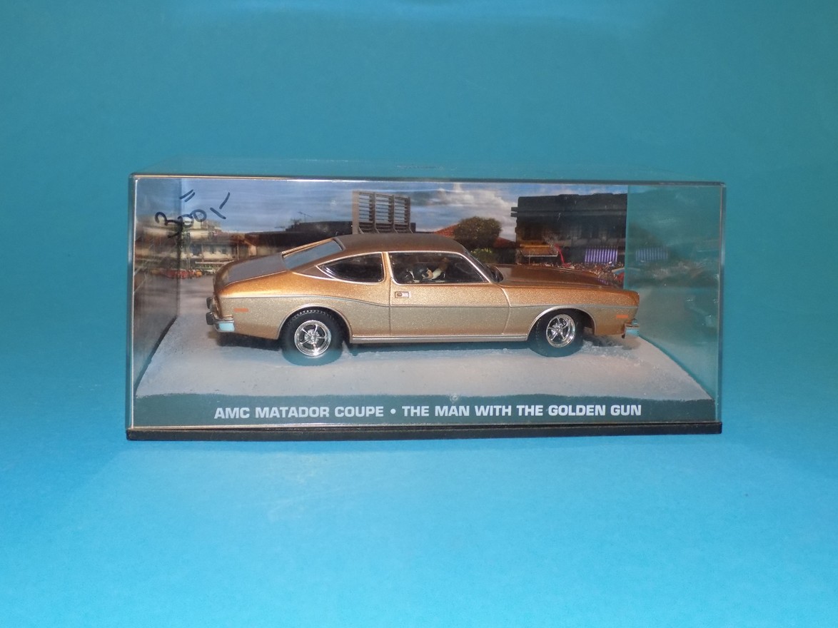 James Bond - AMC Matador Coupe: The Man With The Golden Gun
