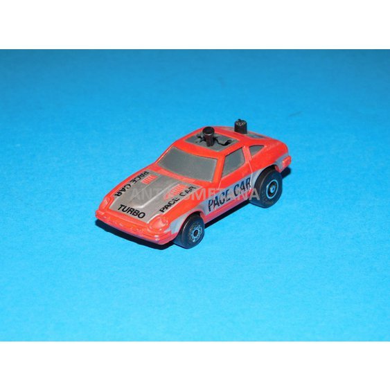 Matchbox 1984 Trick Shifter Pace Car (červené)